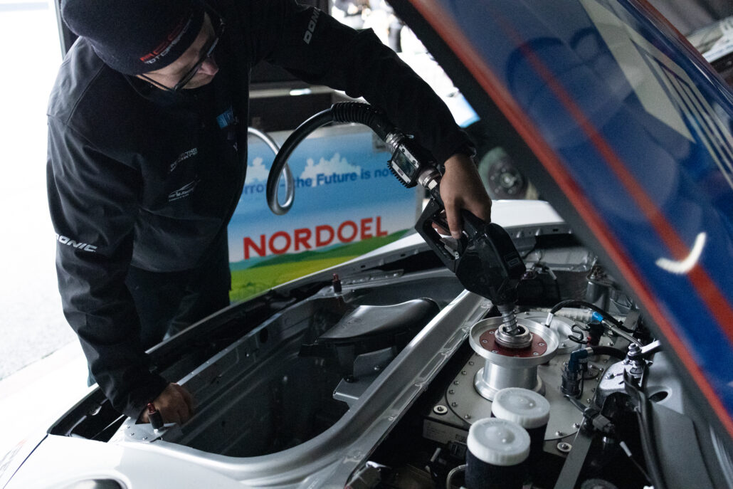 Kraftstoff der Zukunft schon heute beim Porsche Sports Cup Deutschland ...
